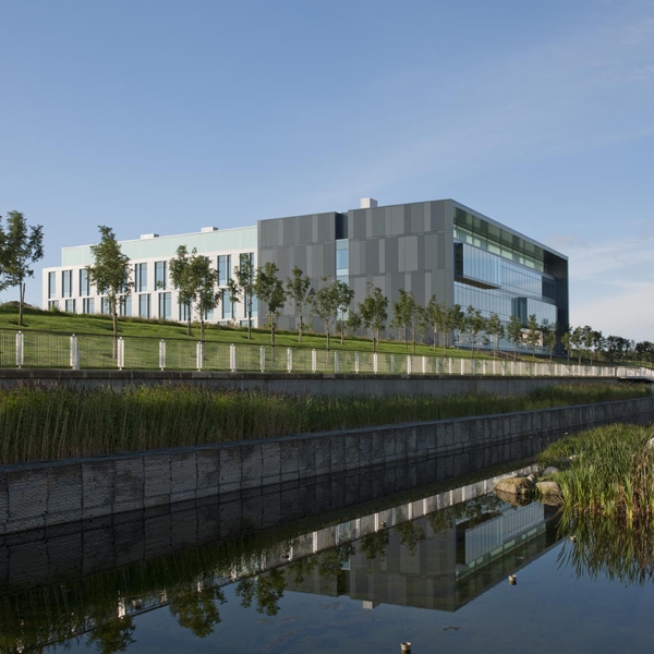 SCAPE Scotland | AtkinsRealis celebrates 100 project milestone with…